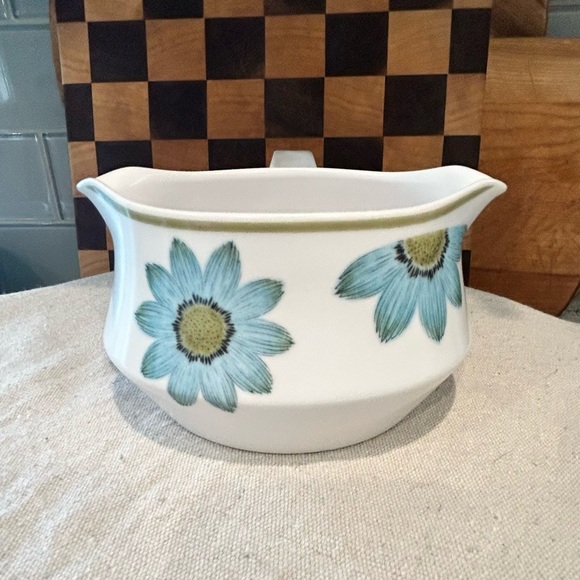 Noritake | Dining | Vintage Noritake Upsa Daisy Gravy Boat With Handle ...